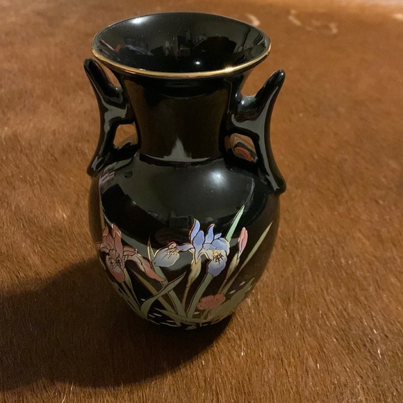 nikko boeki | Accents | Vintage Asian Porcelain Black Floral Vase Iris ...